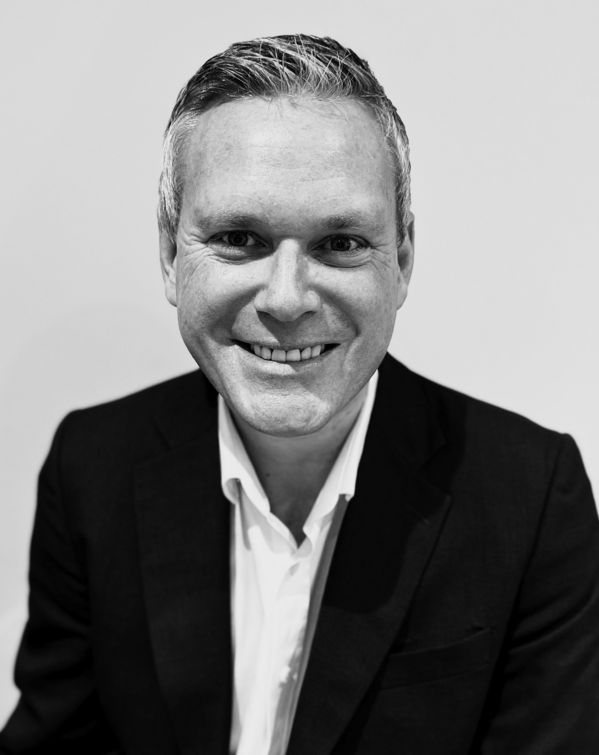 Former Blackstone Senior Managing Director, Stephen Lewis, to join Prosek Partners as Partner in ...